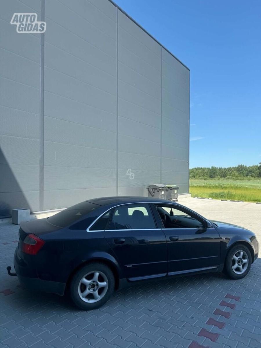 Blue Audi A4 2002 in Siauliai, with an engine capacity of 1.90 L and mileage of 390 thousand km for 1550 €, photo 5 on AUTOMOTO.COM.LV