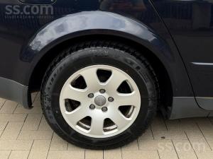 Zils Audi A4 2002 Rīga, ar dzinēja tilpumu 2.00 L un nobraukumu 209 tūkst. km par 1150 €, foto 10 vietnē AUTOMOTO.COM.LV