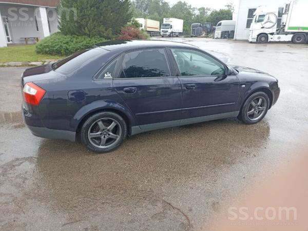 Zils Audi A4 2002 Saldus, ar dzinēja tilpumu 1.90 L un nobraukumu 297 tūkst. km par 2100 €, foto 4 vietnē AUTOMOTO.COM.LV