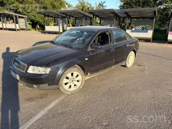 Zils Audi A4 2002 Jēkabpils, ar dzinēja tilpumu 1.60 L un nobraukumu 320 tūkst. km par 1150 €, foto 2 vietnē AUTOMOTO.COM.LV