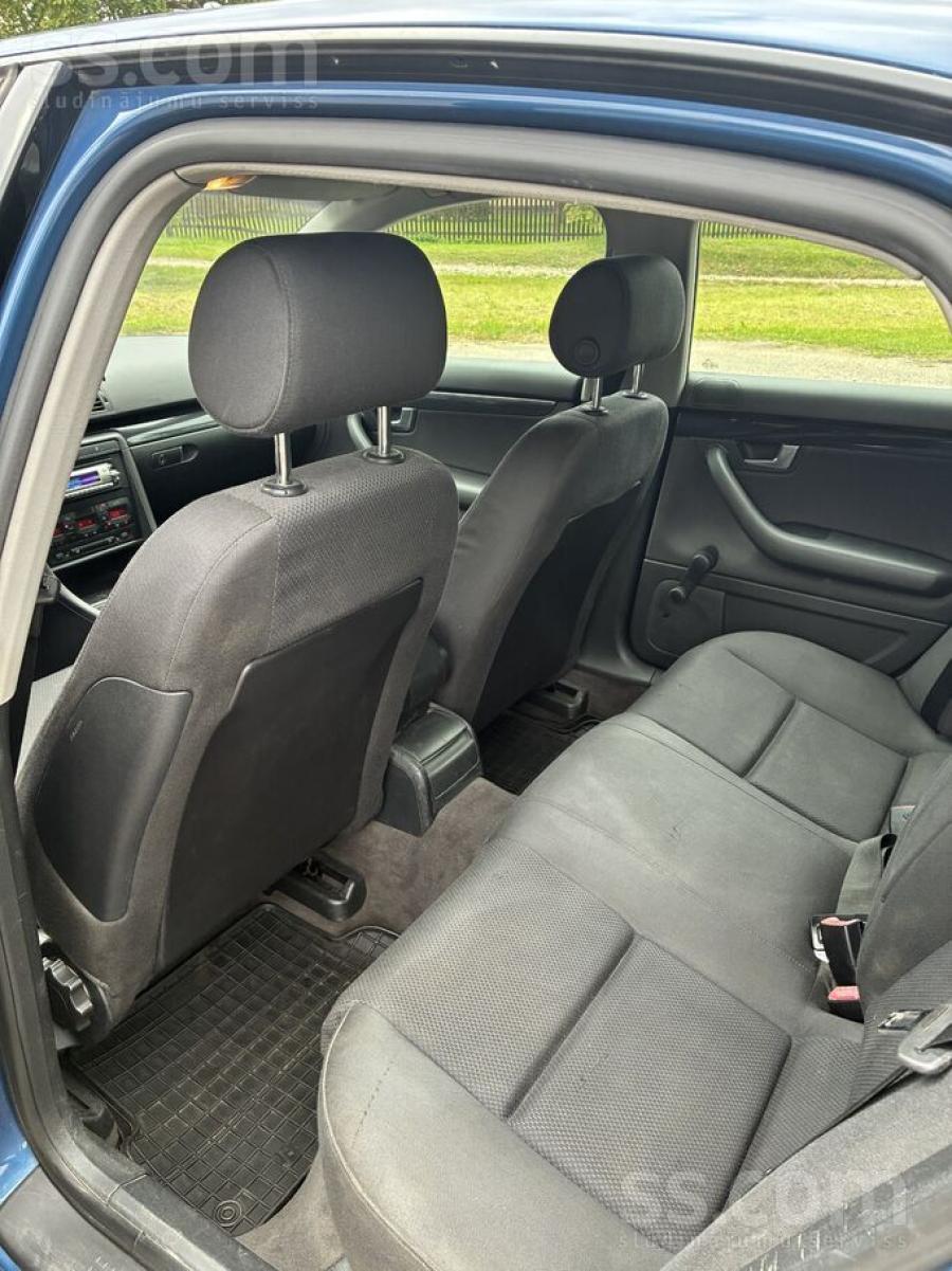 Blue Audi A4 2002 in Ventspils, with an engine capacity of 2.00 L and mileage of 307 thousand km for 1300 €, photo 7 on AUTOMOTO.COM.LV