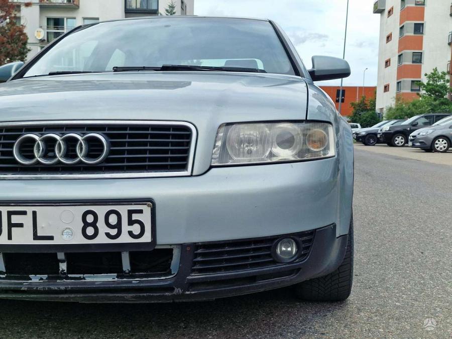 Blue Audi A4 2002 in Vilnius, with an engine capacity of 1.90 L and mileage of 251 thousand km for 950 €, photo 9 on AUTOMOTO.COM.LV