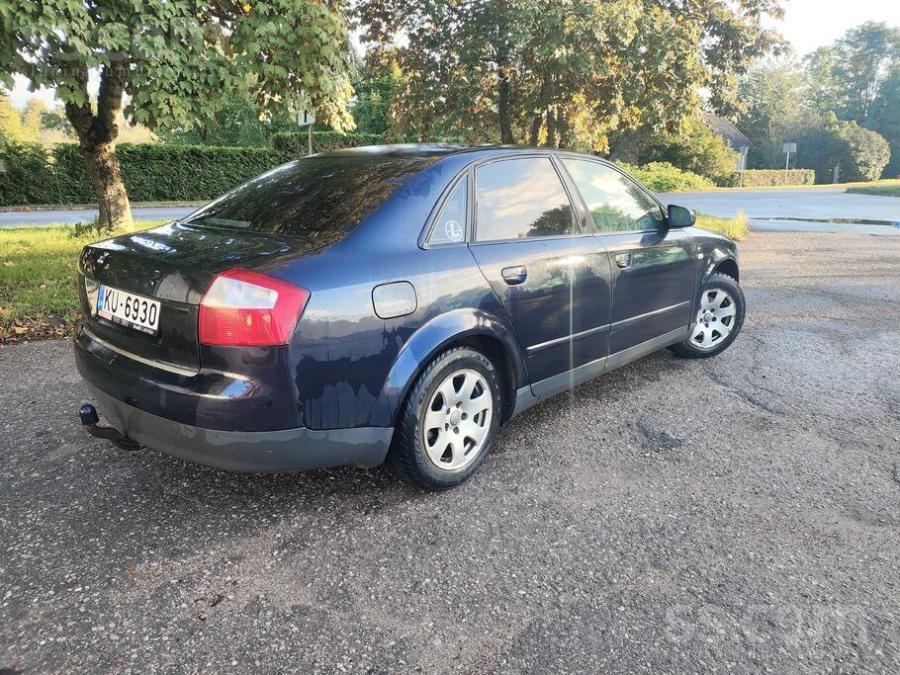 Blue Audi A4 2002 in Liepaja, with an engine capacity of 1.90 L and mileage of 340 thousand km for 950 €, photo 4 on AUTOMOTO.COM.LV