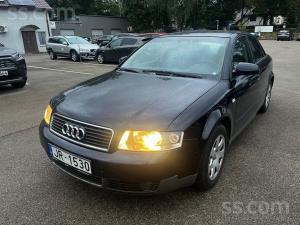 Blue Audi A4 2002 in Riga, with an engine capacity of 2.00 L and mileage of 217 thousand km for 1950 €, photo 3 on AUTOMOTO.COM.LV