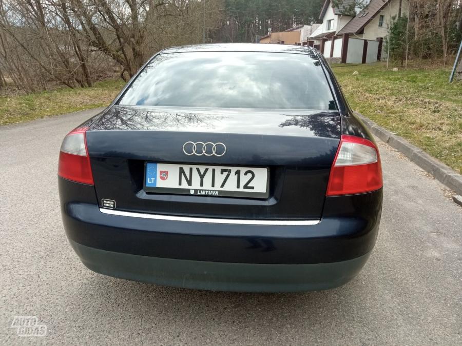 Blue Audi A4 2003 in Vilnius, with an engine capacity of 1.90 L and mileage of 441 thousand km for 1190 €, photo 6 on AUTOMOTO.COM.LV