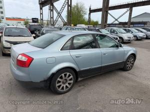 Zils Audi A4 2003 Tallina, ar dzinēja tilpumu 2.00 L un nobraukumu 285 tūkst. km par 599 €, foto 4 vietnē AUTOMOTO.COM.LV