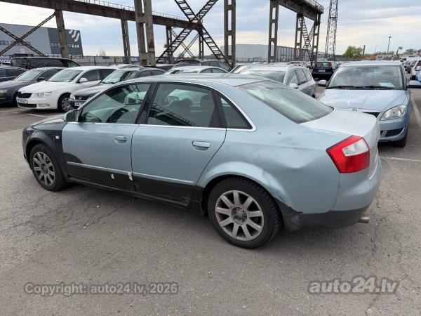 Blue Audi A4 2003 in Tallinn, with an engine capacity of 2.00 L and mileage of 285 thousand km for 599 €, photo 4 on AUTOMOTO.COM.LV