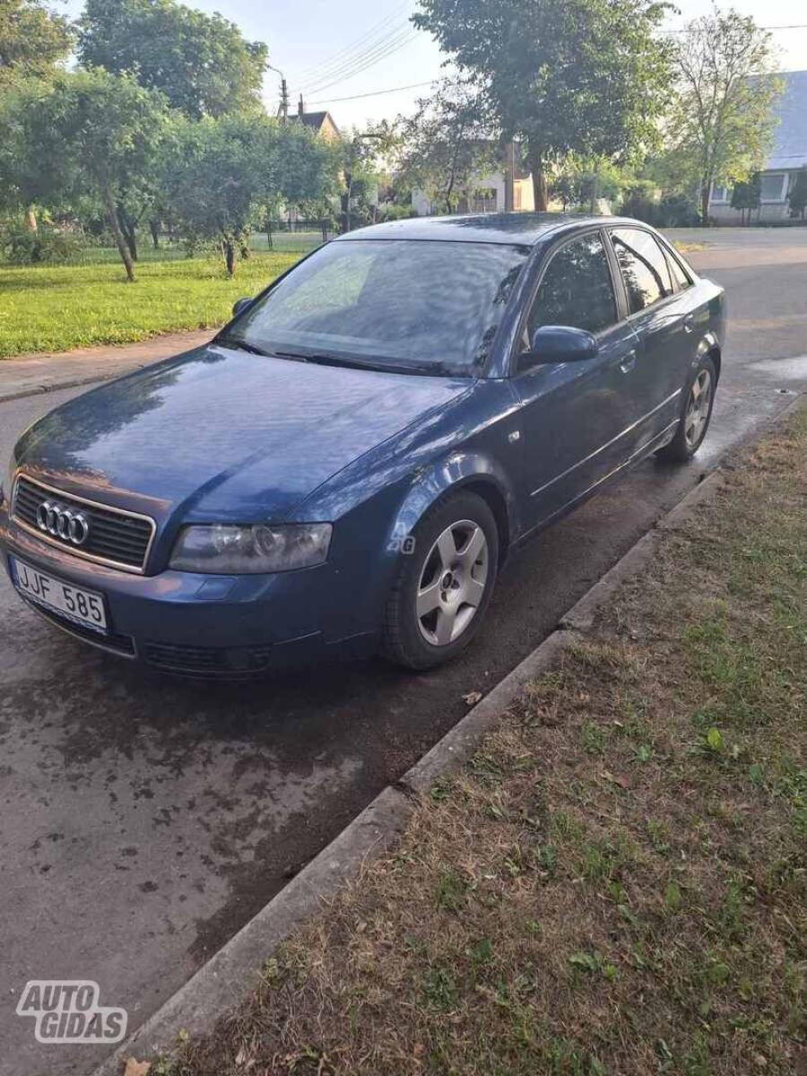 Zils Audi A4 2003 Panevēža, ar dzinēja tilpumu 2.50 L un nobraukumu 285 tūkst. km par 1200 €, foto 3 vietnē AUTOMOTO.COM.LV