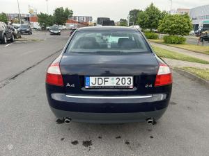Blue Audi A4 2003 in Vilnius, with an engine capacity of 2.39 L and mileage of 262 thousand km for 850 €, photo 7 on AUTOMOTO.COM.LV