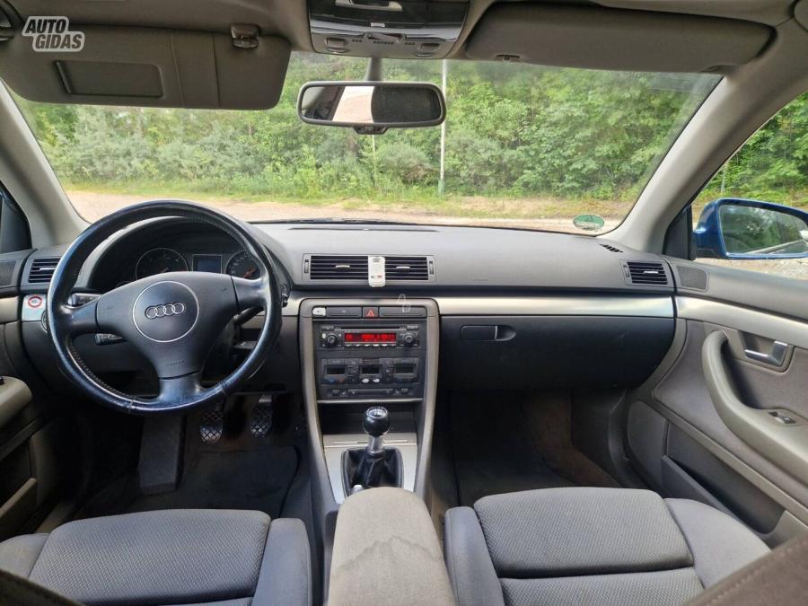 Blue Audi A4 2003 in Ignalina, with an engine capacity of 2.50 L and mileage of 285 thousand km for 850 €, photo 10 on AUTOMOTO.COM.LV
