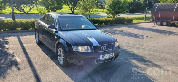 Zils Audi A4 2003 Tukums, ar dzinēja tilpumu 1.90 L un nobraukumu 427 tūkst. km par 1300 €, foto 1 vietnē AUTOMOTO.COM.LV
