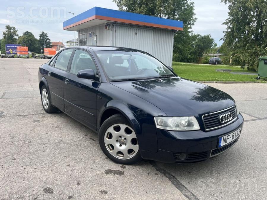 Синий Ауди А4 2003 в Елгава, объемом двигателя 1.90 л и пробегом 271 тыс. км за 1570 €, фото 5 на AUTOMOTO.COM.LV