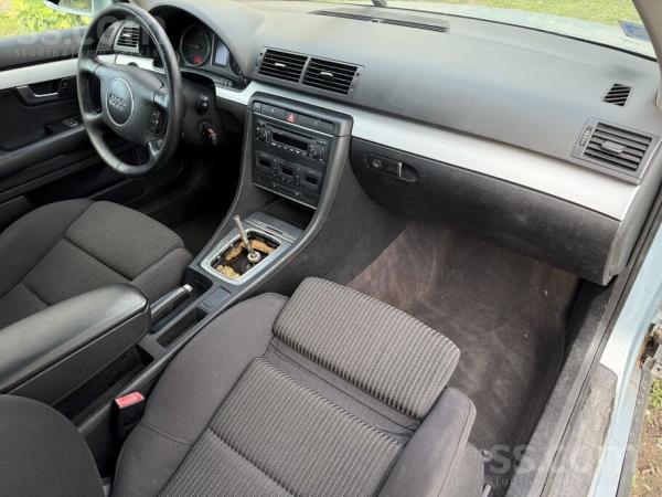 Zils Audi A4 2003 Rīga, ar dzinēja tilpumu 1.90 L un nobraukumu 461 tūkst. km par 800 €, foto 6 vietnē AUTOMOTO.COM.LV