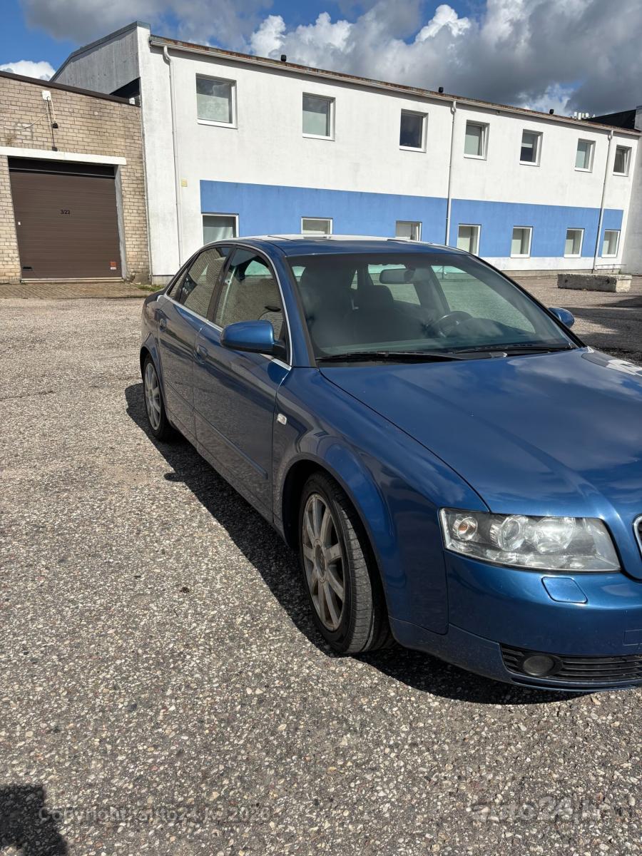 Zils Audi A4 2003 Tallina, ar dzinēja tilpumu 2.50 L un nobraukumu 329 tūkst. km par 950 €, foto 1 vietnē AUTOMOTO.COM.LV