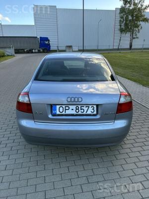 Blue Audi A4 2003 in Riga, with an engine capacity of 1.90 L and mileage of 285 thousand km for 2950 €, photo 8 on AUTOMOTO.COM.LV