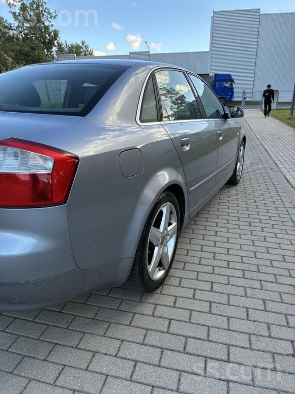 Zils Audi A4 2003 Rīga, ar dzinēja tilpumu 1.90 L un nobraukumu 285 tūkst. km par 2950 €, foto 10 vietnē AUTOMOTO.COM.LV