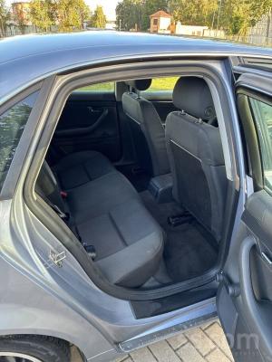 Blue Audi A4 2003 in Riga, with an engine capacity of 1.90 L and mileage of 285 thousand km for 2950 €, photo 21 on AUTOMOTO.COM.LV