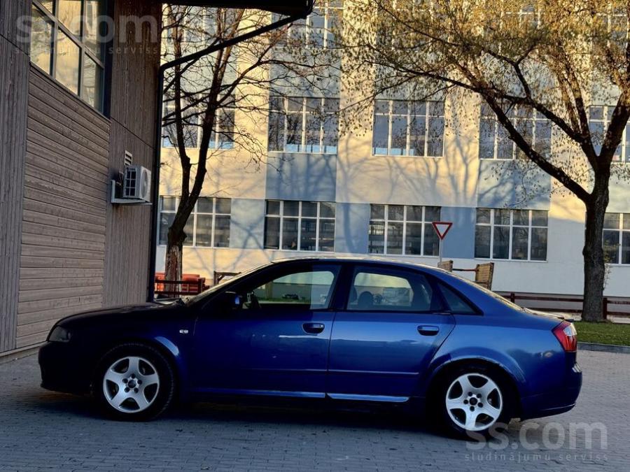 Zils Audi A4 2004 Jelgava, ar dzinēja tilpumu 1.90 L un nobraukumu 395 tūkst. km par 1800 €, foto 8 vietnē AUTOMOTO.COM.LV