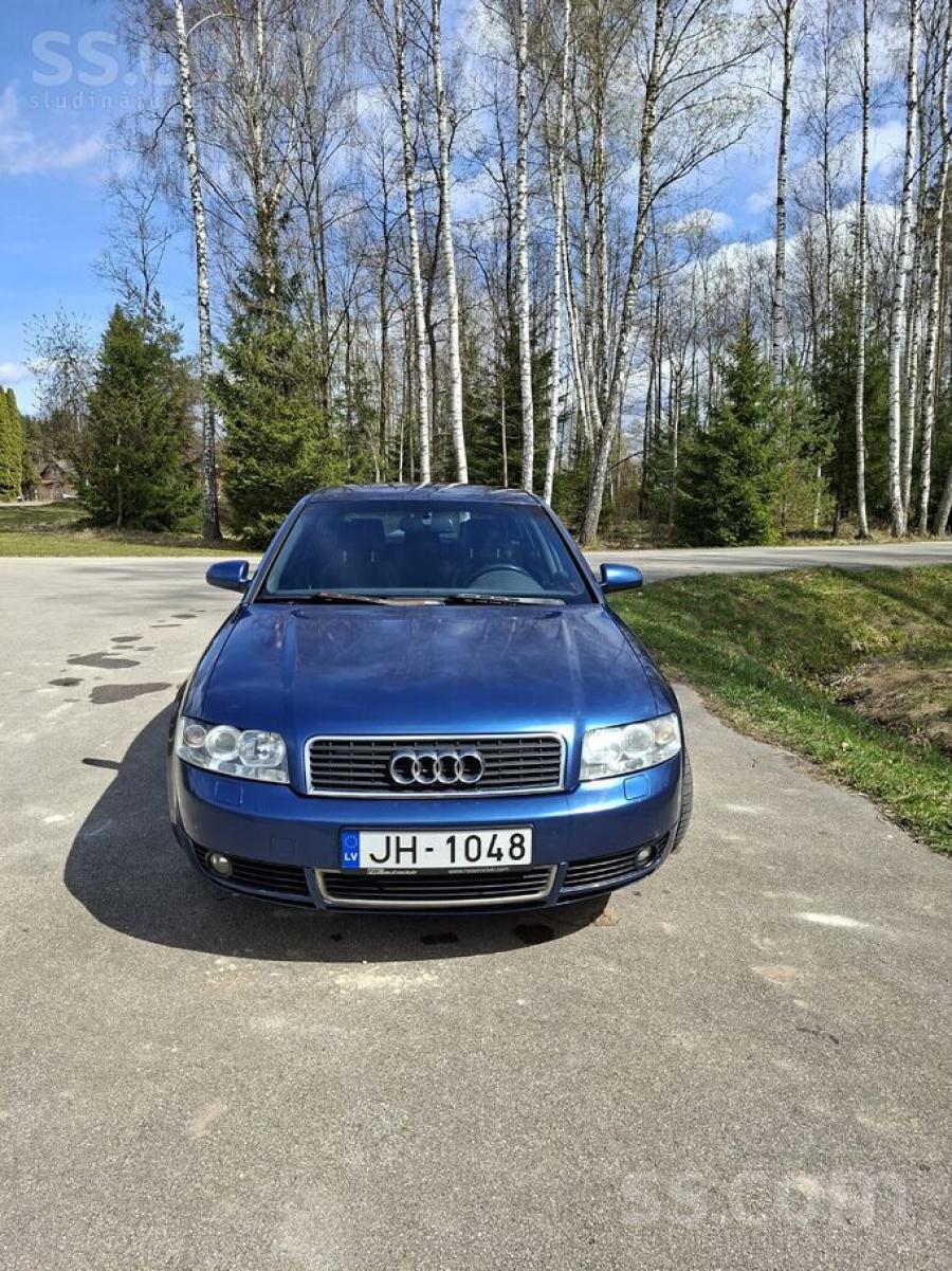Blue Audi A4 2004 in Riga, with an engine capacity of 3.00 L and mileage of 178 thousand km for 3200 €, photo 6 on AUTOMOTO.COM.LV