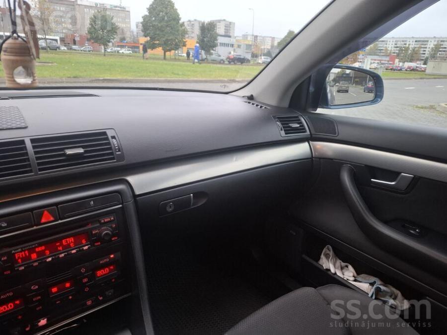 Blue Audi A4 2004 in Riga, with an engine capacity of 1.90 L and mileage of 320 thousand km for 2000 €, photo 6 on AUTOMOTO.COM.LV