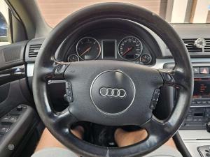 Blue Audi A4 2004 in Vilnius, with an engine capacity of 2.50 L and mileage of 350 thousand km for 3200 €, photo 20 on AUTOMOTO.COM.LV