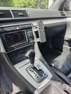 Blue Audi A4 2004 in Vilnius, with an engine capacity of 2.50 L and mileage of 350 thousand km for 3200 €, photo 31 on AUTOMOTO.COM.LV