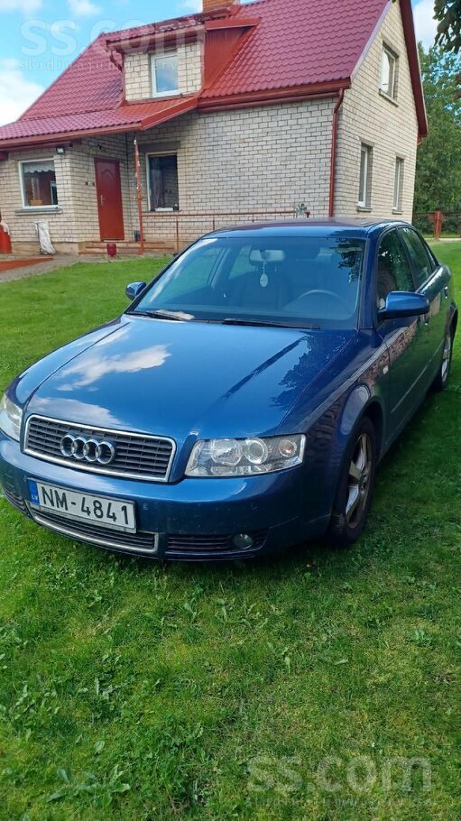 Blue Audi A4 2004 in Limbazi, with an engine capacity of 2.00 L and mileage of 193 thousand km for 650 €, photo 4 on AUTOMOTO.COM.LV