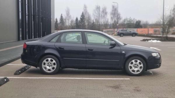 Zils Audi A4 2005 Viļņa, ar dzinēja tilpumu 2.97 L un nobraukumu 297 tūkst. km par 3300 €, foto 5 vietnē AUTOMOTO.COM.LV