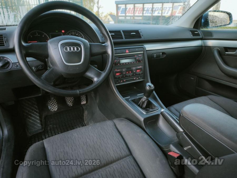 Zils Audi A4 2005 Tartu, ar dzinēja tilpumu 1.90 L un nobraukumu 0 tūkst. km par 1499 €, foto 10 vietnē AUTOMOTO.COM.LV