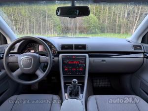Zils Audi A4 2005 Tallina, ar dzinēja tilpumu 1.60 L un nobraukumu 245 tūkst. km par 2290 €, foto 18 vietnē AUTOMOTO.COM.LV