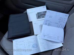 Zils Audi A4 2005 Tallina, ar dzinēja tilpumu 1.60 L un nobraukumu 245 tūkst. km par 2290 €, foto 26 vietnē AUTOMOTO.COM.LV