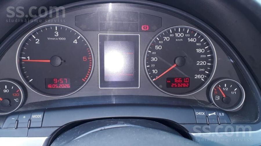 Blue Audi A4 2005 in Riga, with an engine capacity of 2.00 L and mileage of 253 thousand km for 2500 €, photo 7 on AUTOMOTO.COM.LV