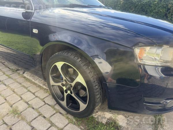Zils Audi A4 2005 Rīga, ar dzinēja tilpumu 2.00 L un nobraukumu 254 tūkst. km par 3280 €, foto 3 vietnē AUTOMOTO.COM.LV