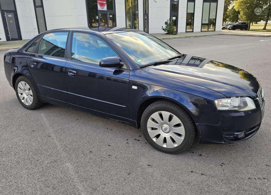 Zils Audi A4 2005 Kauņa, ar dzinēja tilpumu 2.50 L un nobraukumu 365 tūkst. km par 2400 €, foto 4 vietnē AUTOMOTO.COM.LV