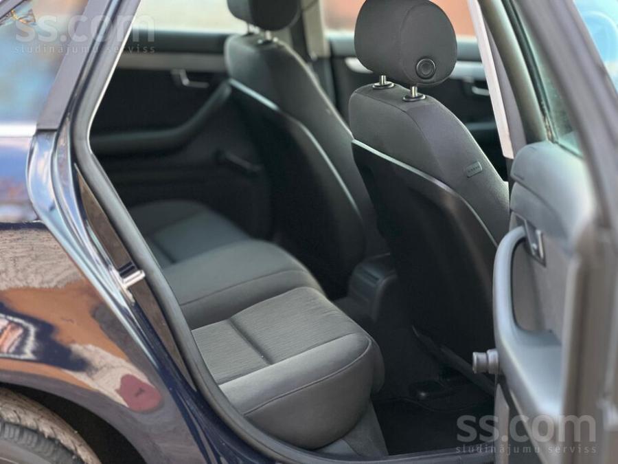 Blue Audi A4 2006 in Riga, with an engine capacity of 1.60 L and mileage of 290 thousand km for 2900 €, photo 11 on AUTOMOTO.COM.LV