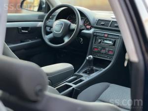 Blue Audi A4 2006 in Riga, with an engine capacity of 1.60 L and mileage of 290 thousand km for 2900 €, photo 12 on AUTOMOTO.COM.LV