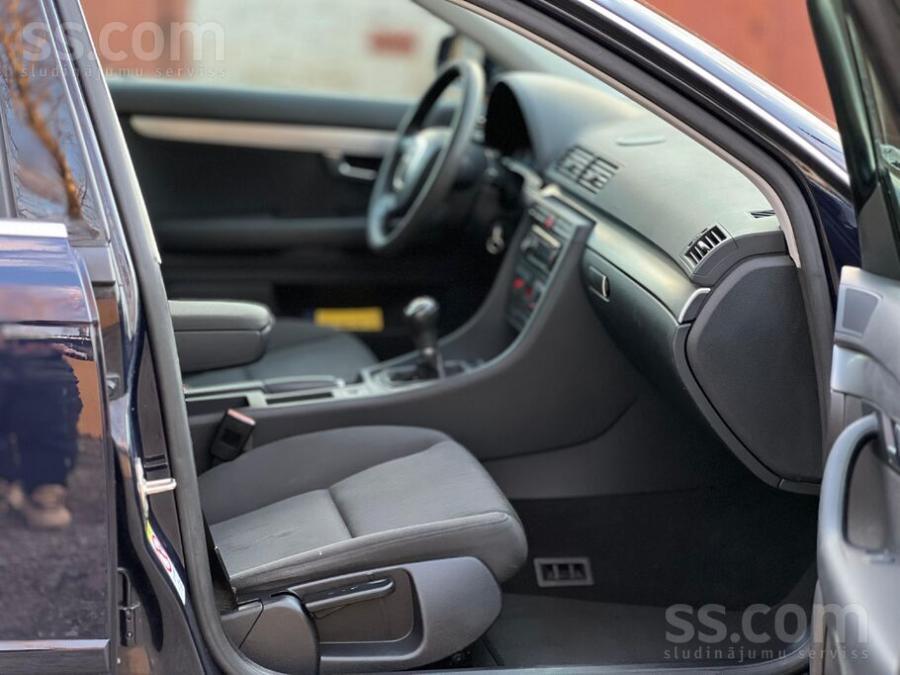 Blue Audi A4 2006 in Riga, with an engine capacity of 1.60 L and mileage of 290 thousand km for 2900 €, photo 13 on AUTOMOTO.COM.LV