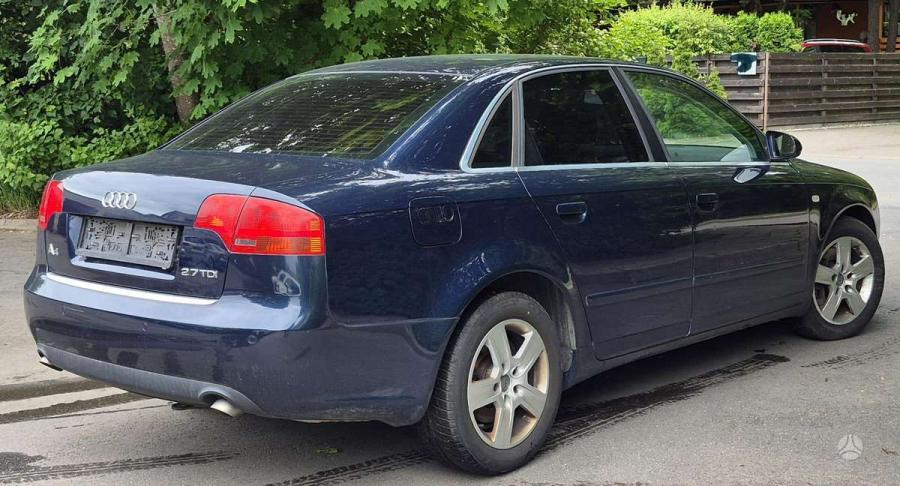 Zils Audi A4 2006 Viļņa, ar dzinēja tilpumu 2.70 L un nobraukumu 265 tūkst. km par 1900 €, foto 6 vietnē AUTOMOTO.COM.LV