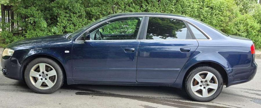 Zils Audi A4 2006 Viļņa, ar dzinēja tilpumu 2.70 L un nobraukumu 265 tūkst. km par 1900 €, foto 8 vietnē AUTOMOTO.COM.LV