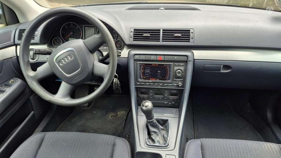 Zils Audi A4 2006 Viļņa, ar dzinēja tilpumu 2.70 L un nobraukumu 265 tūkst. km par 1900 €, foto 10 vietnē AUTOMOTO.COM.LV