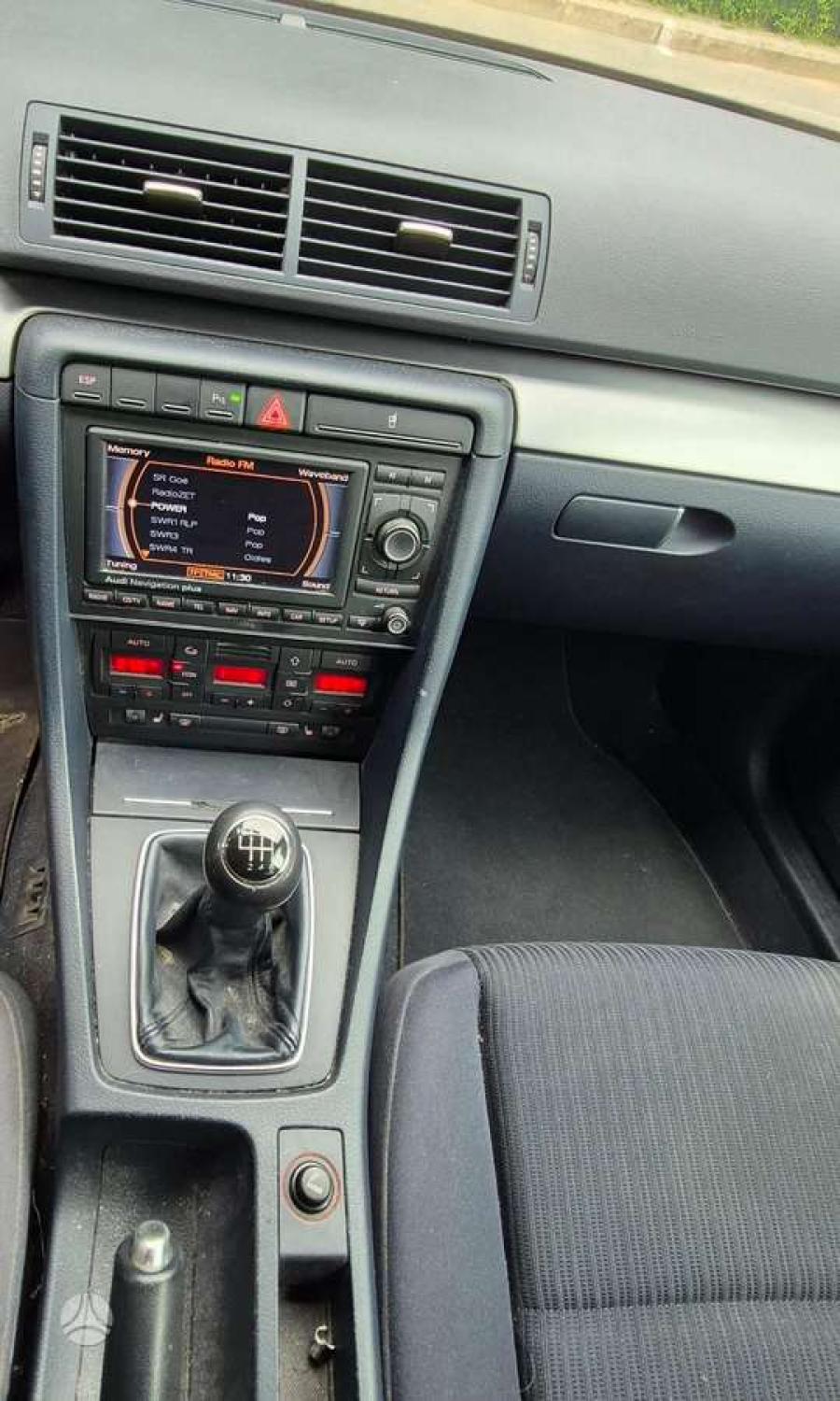 Zils Audi A4 2006 Viļņa, ar dzinēja tilpumu 2.70 L un nobraukumu 265 tūkst. km par 1900 €, foto 13 vietnē AUTOMOTO.COM.LV