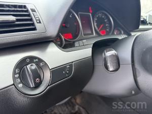 Zils Audi A4 2006 Rīga, ar dzinēja tilpumu 2.00 L un nobraukumu 350 tūkst. km par 2400 €, foto 9 vietnē AUTOMOTO.COM.LV
