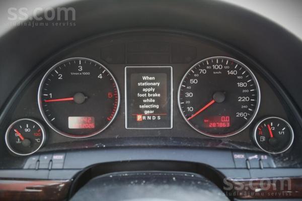 Синий Ауди А4 2006 в Рига, объемом двигателя 2.70 л и пробегом 288 тыс. км за 2495 €, фото 7 на AUTOMOTO.COM.LV