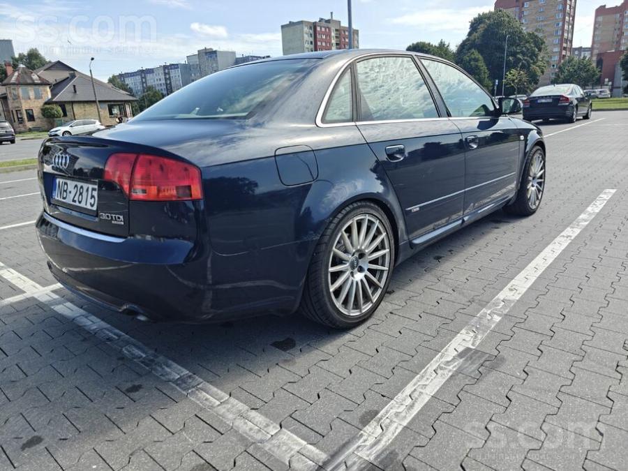 Blue Audi A4 2006 in Riga, with an engine capacity of 3.00 L and mileage of 388 thousand km for 2200 €, photo 4 on AUTOMOTO.COM.LV