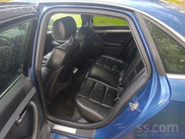 Audi A4 2006 JÅ«rmala vietnÄ Zils Audi A4 2006 JÅ«rmala, ar dzinÄja tilpumu 3.00 L un nobraukumu 381 tÅ«kst. km par 4000 ā¬, foto 8 vietnÄ AUTOMOTO.COM.LV