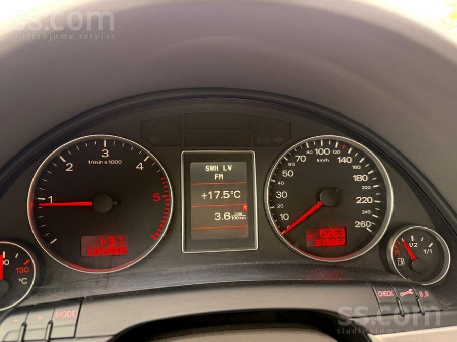 Zils Audi A4 2006 Rīga, ar dzinēja tilpumu 2.00 L un nobraukumu 375 tūkst. km par 3100 €, foto 15 vietnē AUTOMOTO.COM.LV