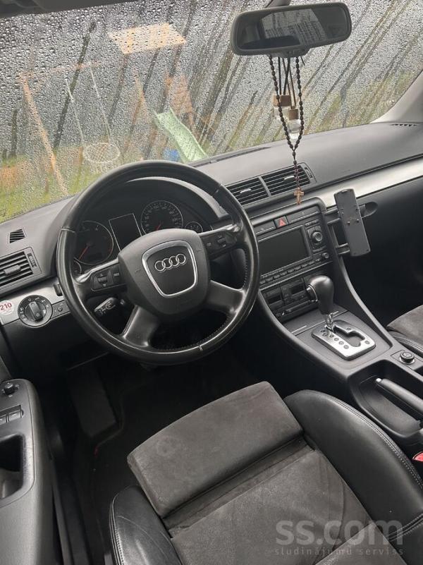 Zils Audi A4 2007 Jelgava, ar dzinēja tilpumu 2.00 L un nobraukumu 241 tūkst. km par 3600 €, foto 7 vietnē AUTOMOTO.COM.LV