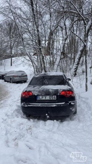 Blue Audi A4 2007 in Vilnius, with an engine capacity of 2.00 L and mileage of 335 thousand km for 1050 €, photo 2 on AUTOMOTO.COM.LV