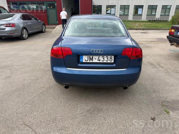 Audi A4 2007 in Riga on AUTOMOTO.COM.LV Blue Audi A4 2007 in Riga, with an engine capacity of 1.80 L and mileage of 230 thousand km for 3100 €, photo 4 on AUTOMOTO.COM.LV
