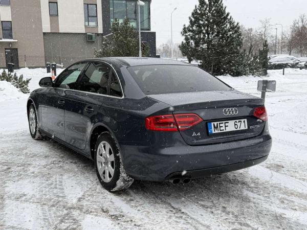 Zils Audi A4 2008 Viļņa, ar dzinēja tilpumu 1.97 L un nobraukumu 308 tūkst. km par 3350 €, foto 5 vietnē AUTOMOTO.COM.LV